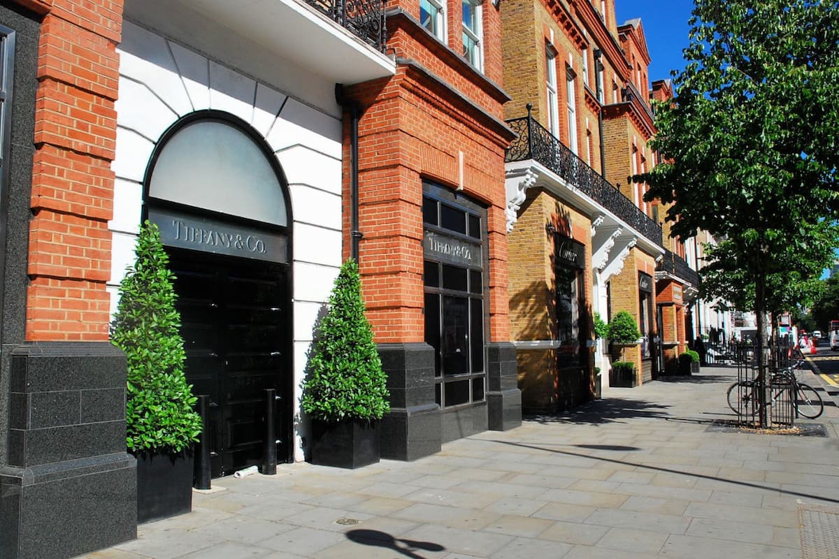 Living in Sloane Square - Area Guide | Foxtons