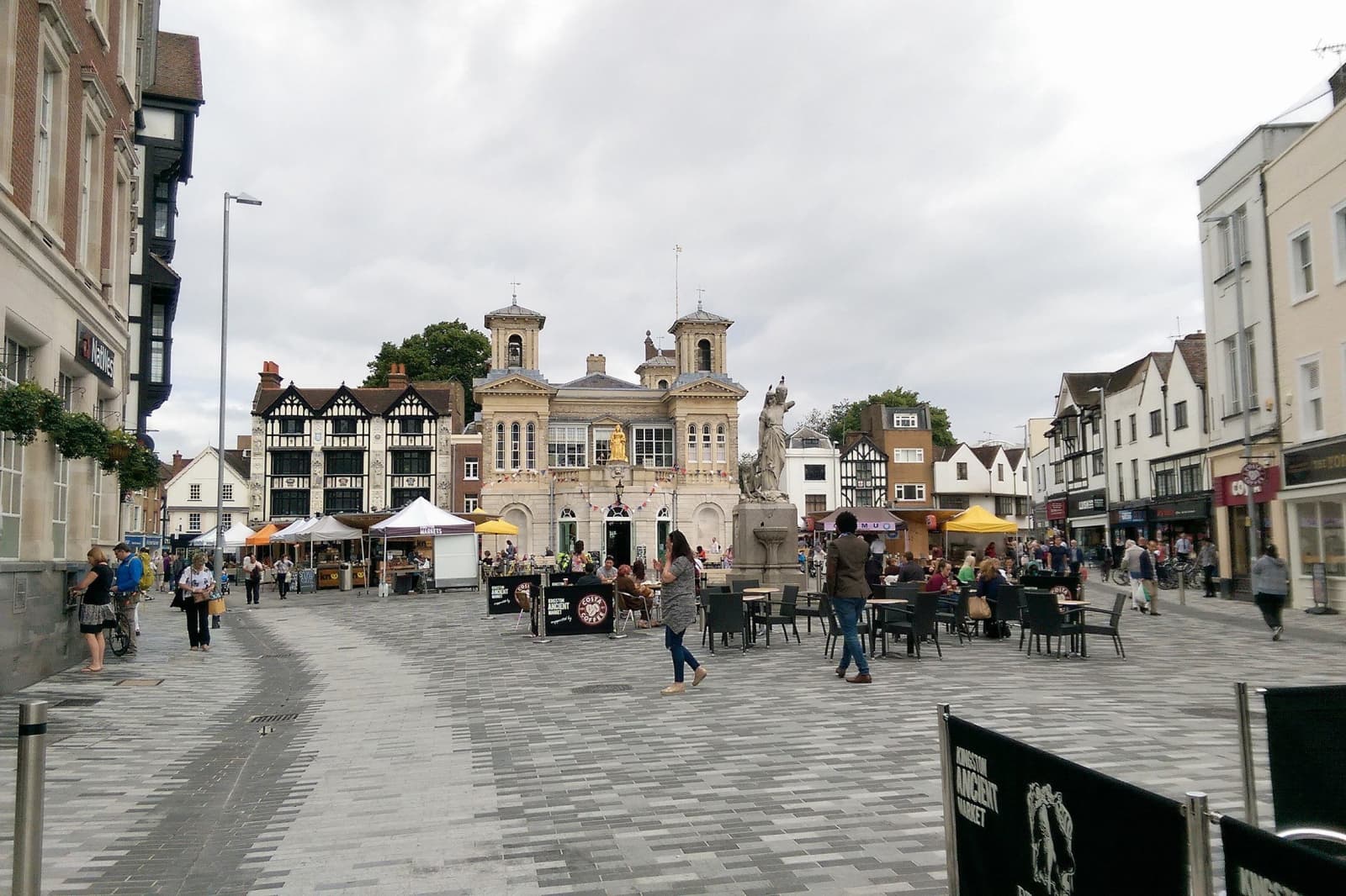 Living in West Molesey - Area Guide | Foxtons