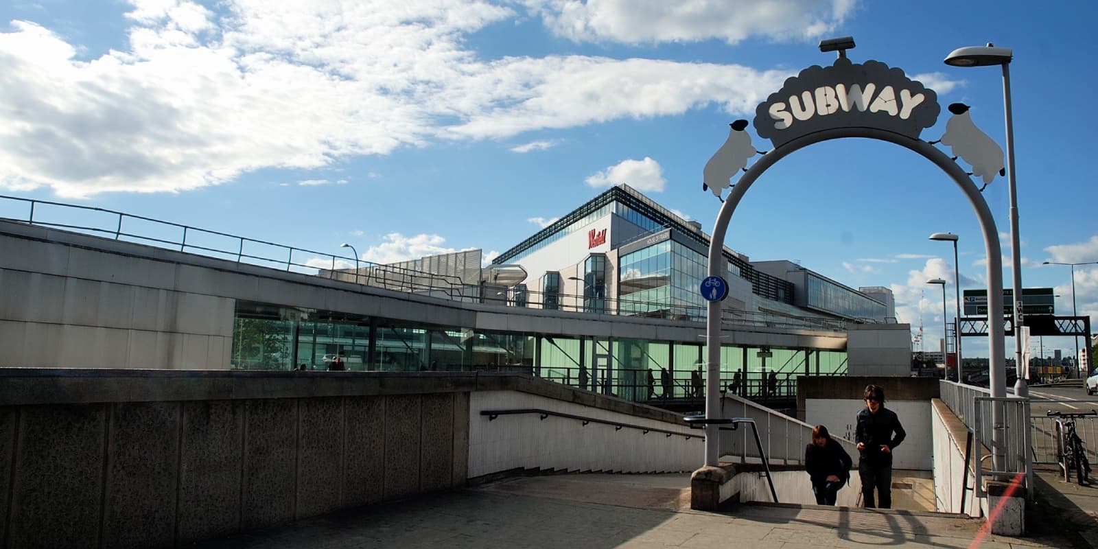Living in East Acton - Area Guide | Foxtons
