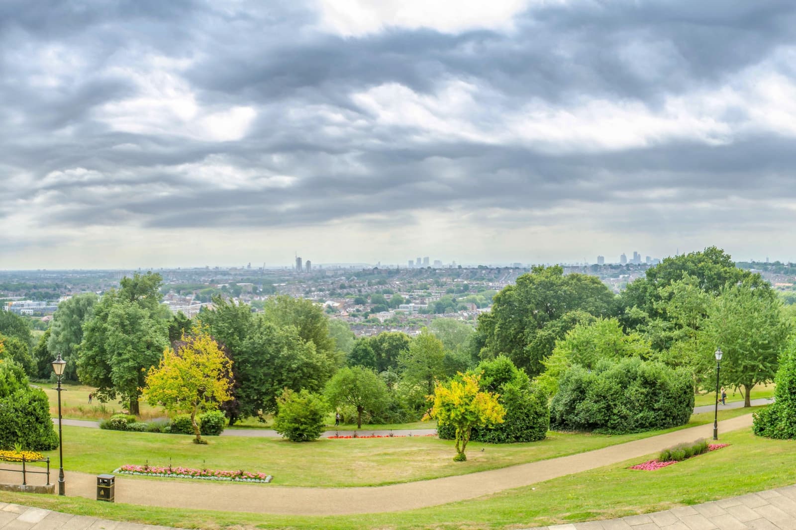Living in N17 - Area Guide | Foxtons
