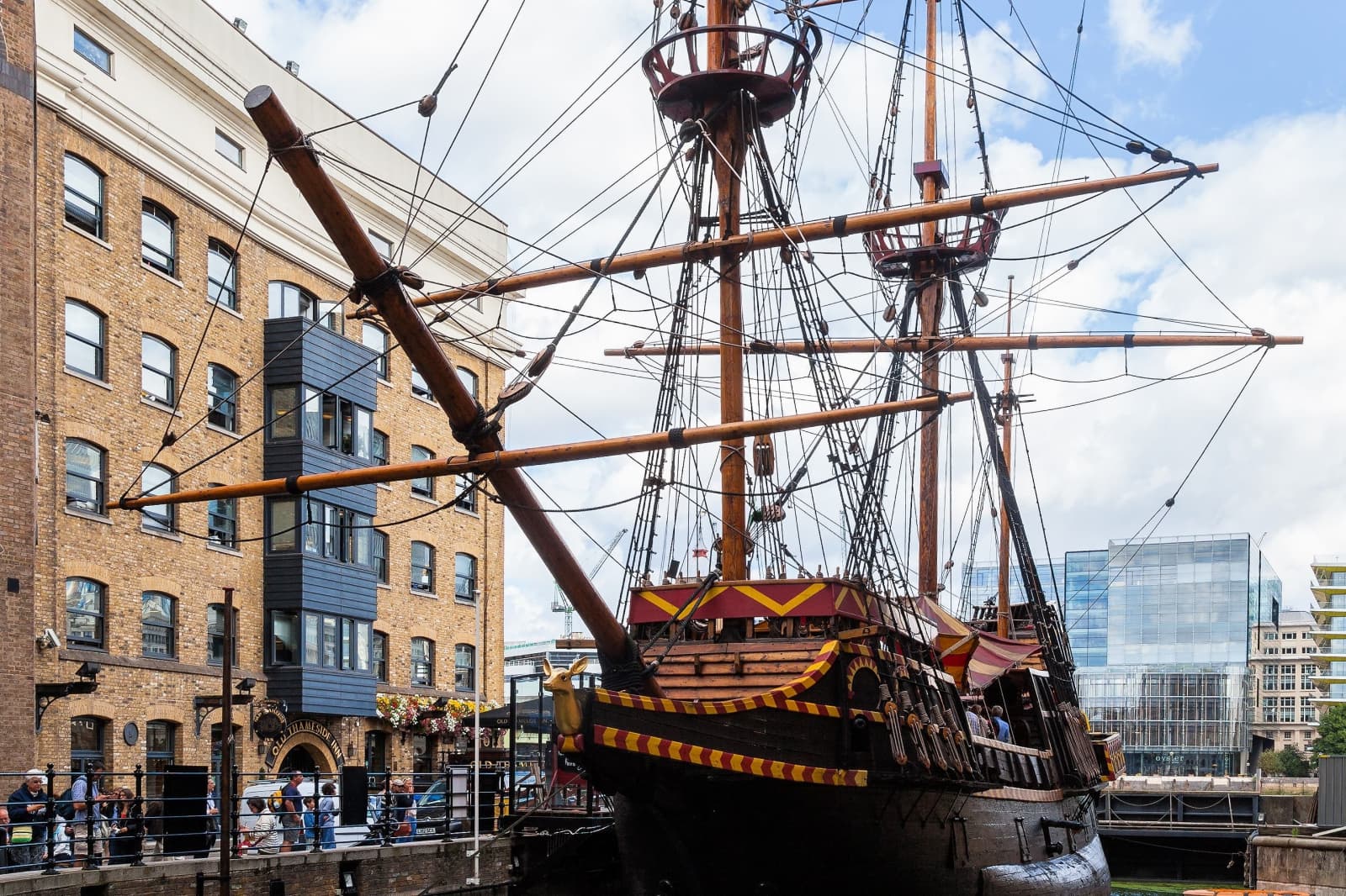 Living in Se17 - Area Guide | Foxtons