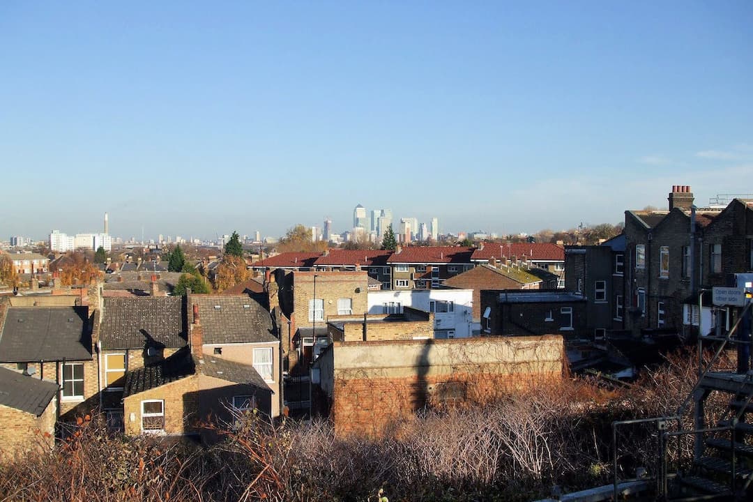 Living in Se15 - Area Guide | Foxtons