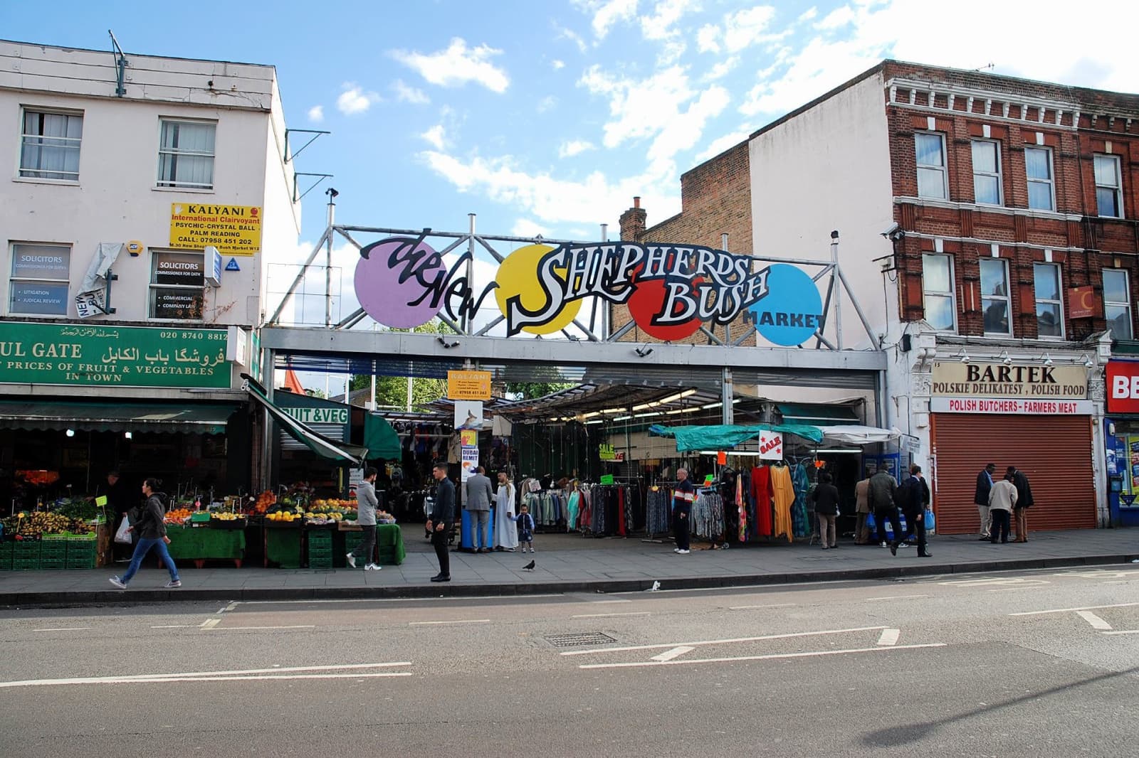 Living in East Acton - Area Guide | Foxtons