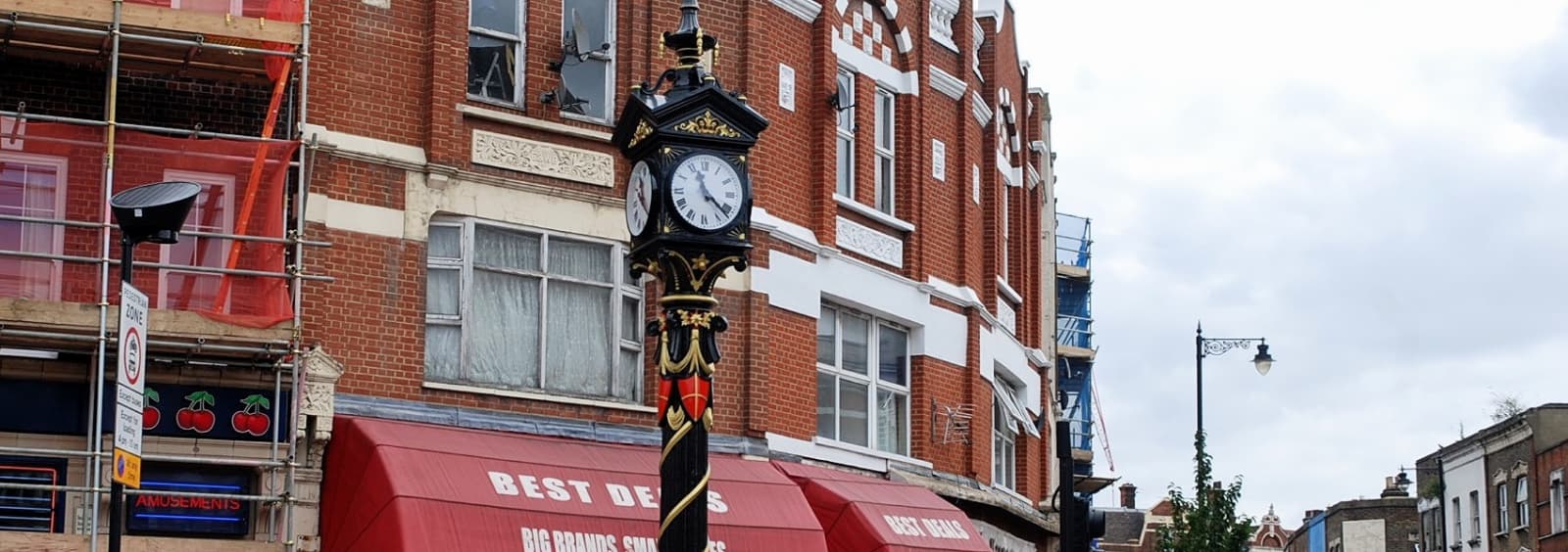 Living in Nw9 - Area Guide | Foxtons