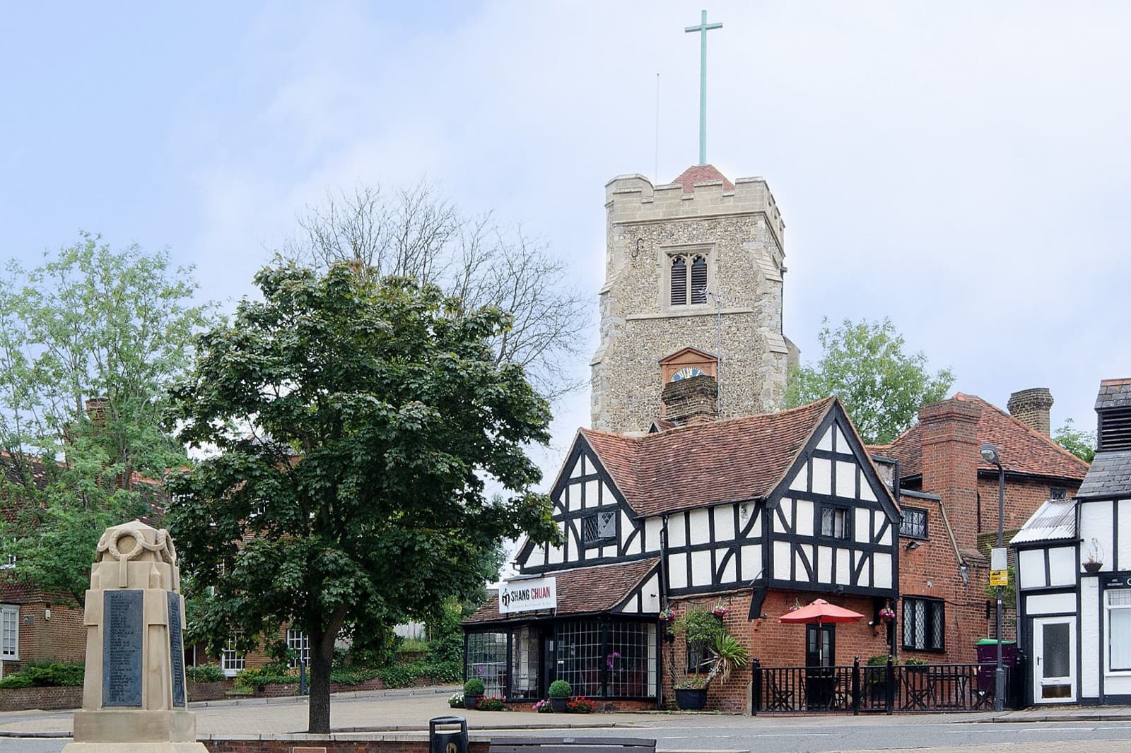 Living in Pinner - Area Guide | Foxtons